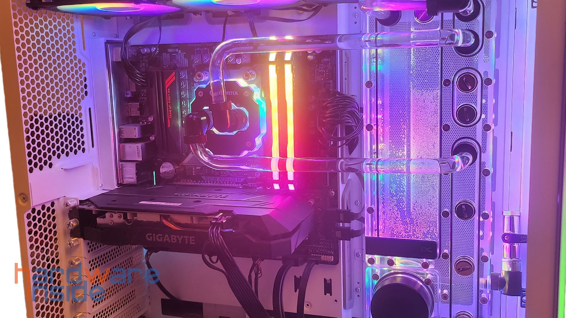 alphacool-core-distro-plate-kpl-montiert.jpg | Hardware-Inside Forum