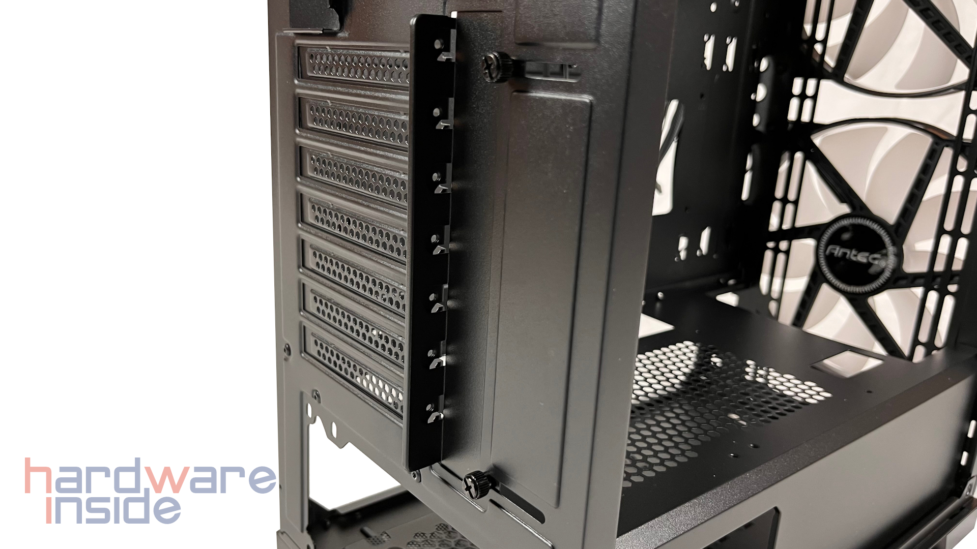 Antec NX700_17 | Die Hardware-Community für Enthusiasten und Gamer