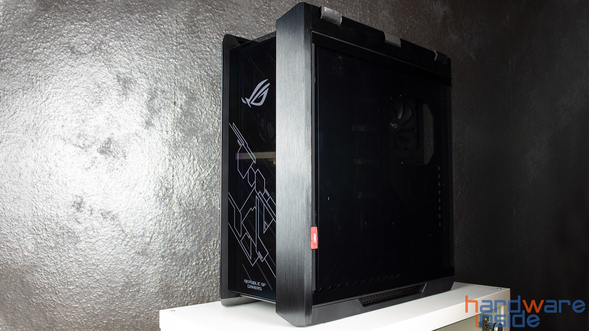 Asus_Strix_Helios_18.jpg | Hardware-Inside Forum