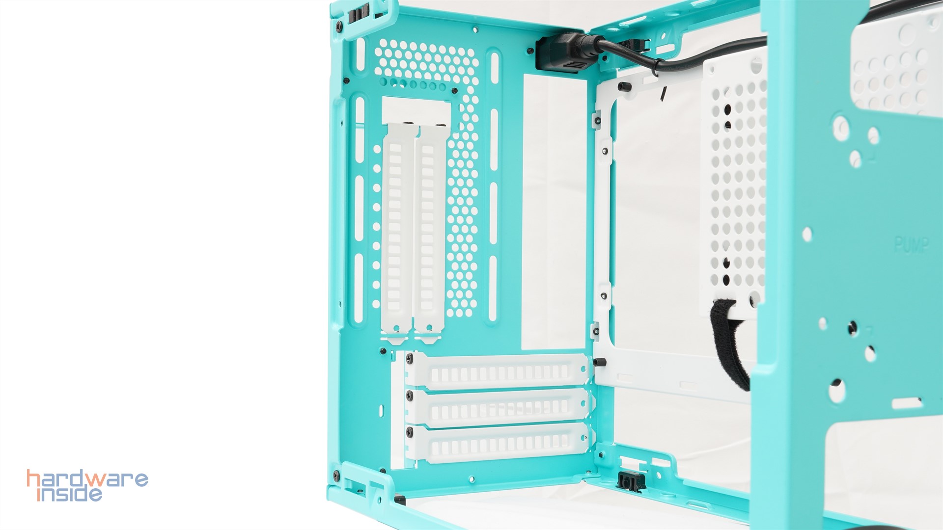 coolermaster-masterbox-nr200p-color-offen-pcie.JPG | Die Hardware ...