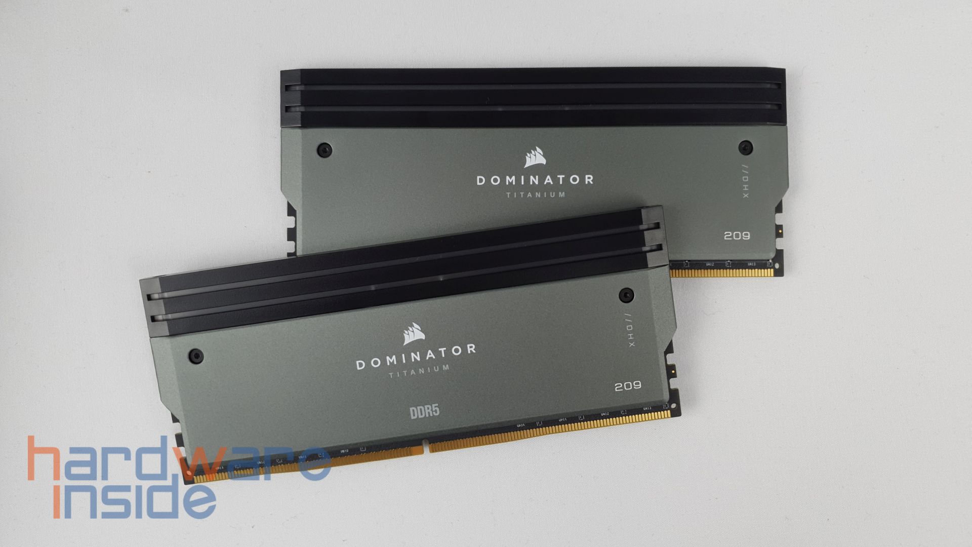 corsair-dominator-titanium-first-edition-ram-kit.jpg | Die Hardware ...